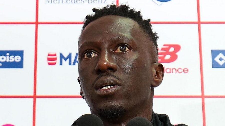 Mbaye Lèye après sa première défaite : "Le Standard actuel n'est pas ...