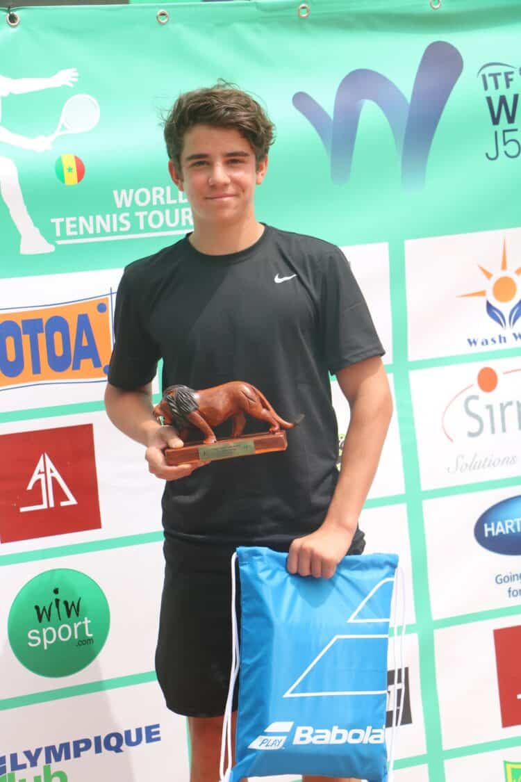 World Tennis Tour J5 Dakar 2022 : Thomas Faurel vainqueur devant Niksa ...